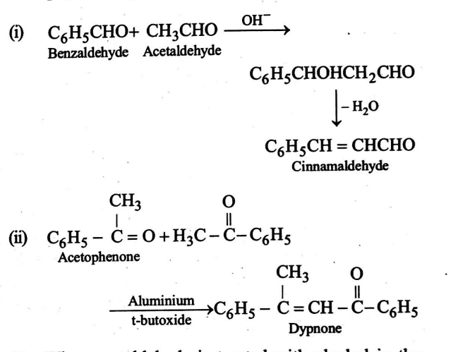 Cross aldol condensation occurs between - Tardigrade